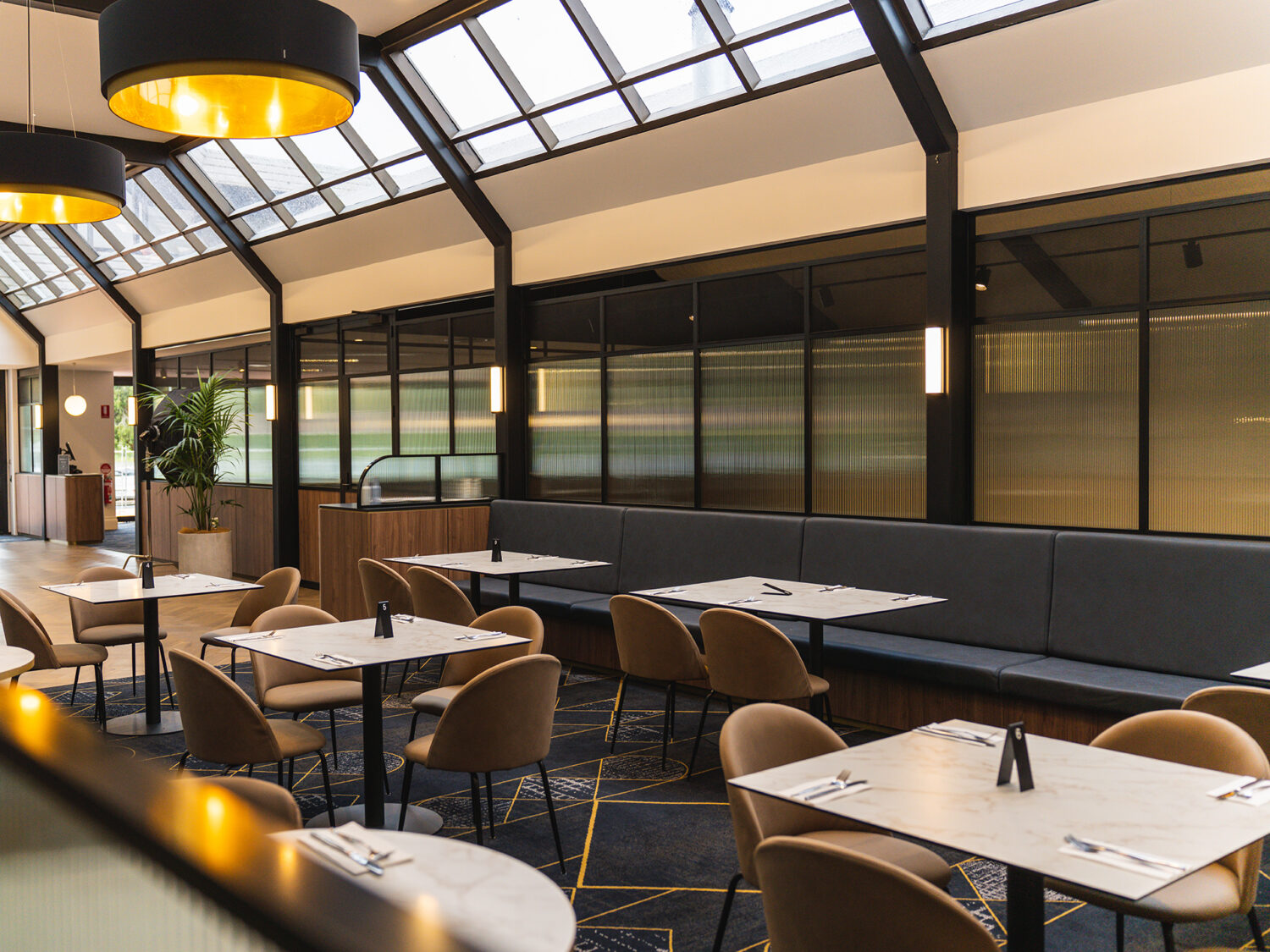Hotel Renmark Bistro - SMFA