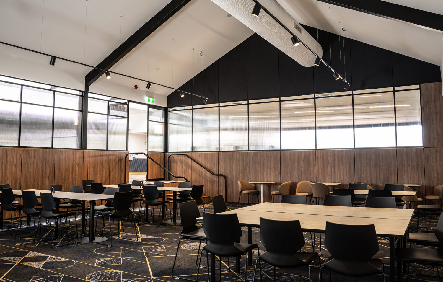 Hotel Renmark Bistro - SMFA